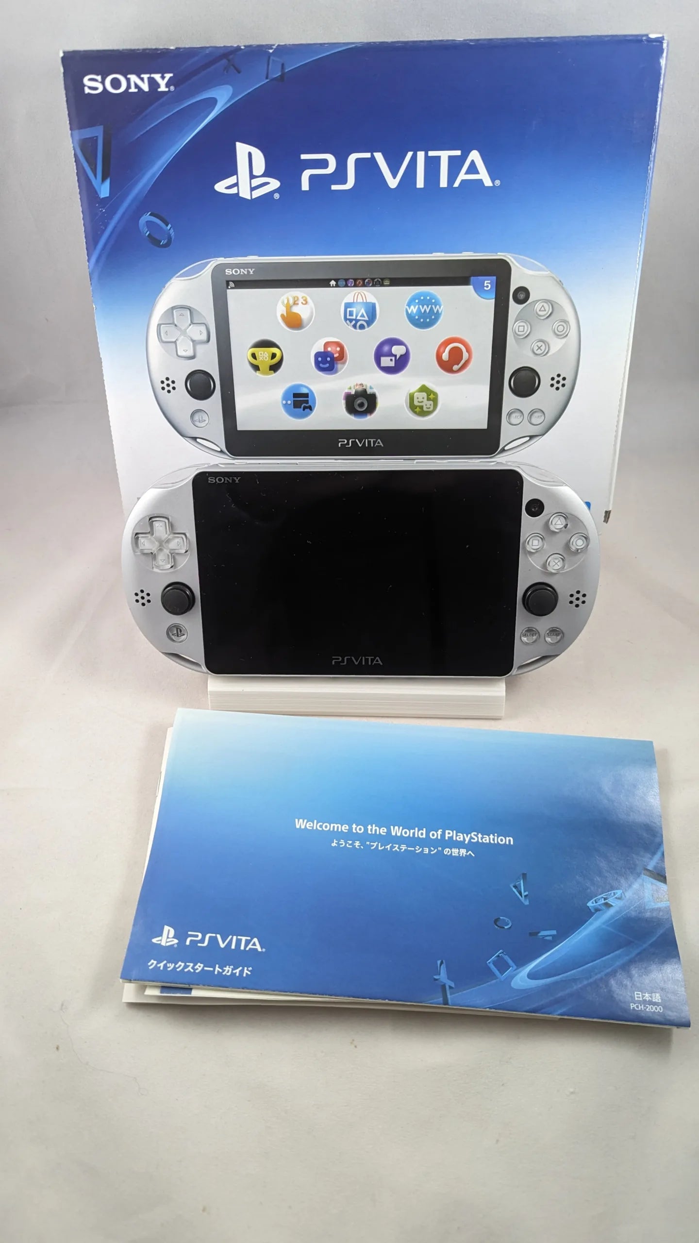 Buy PS VITA Play Station Vita Light Silver + CAJA - W/BOX + Charger ...